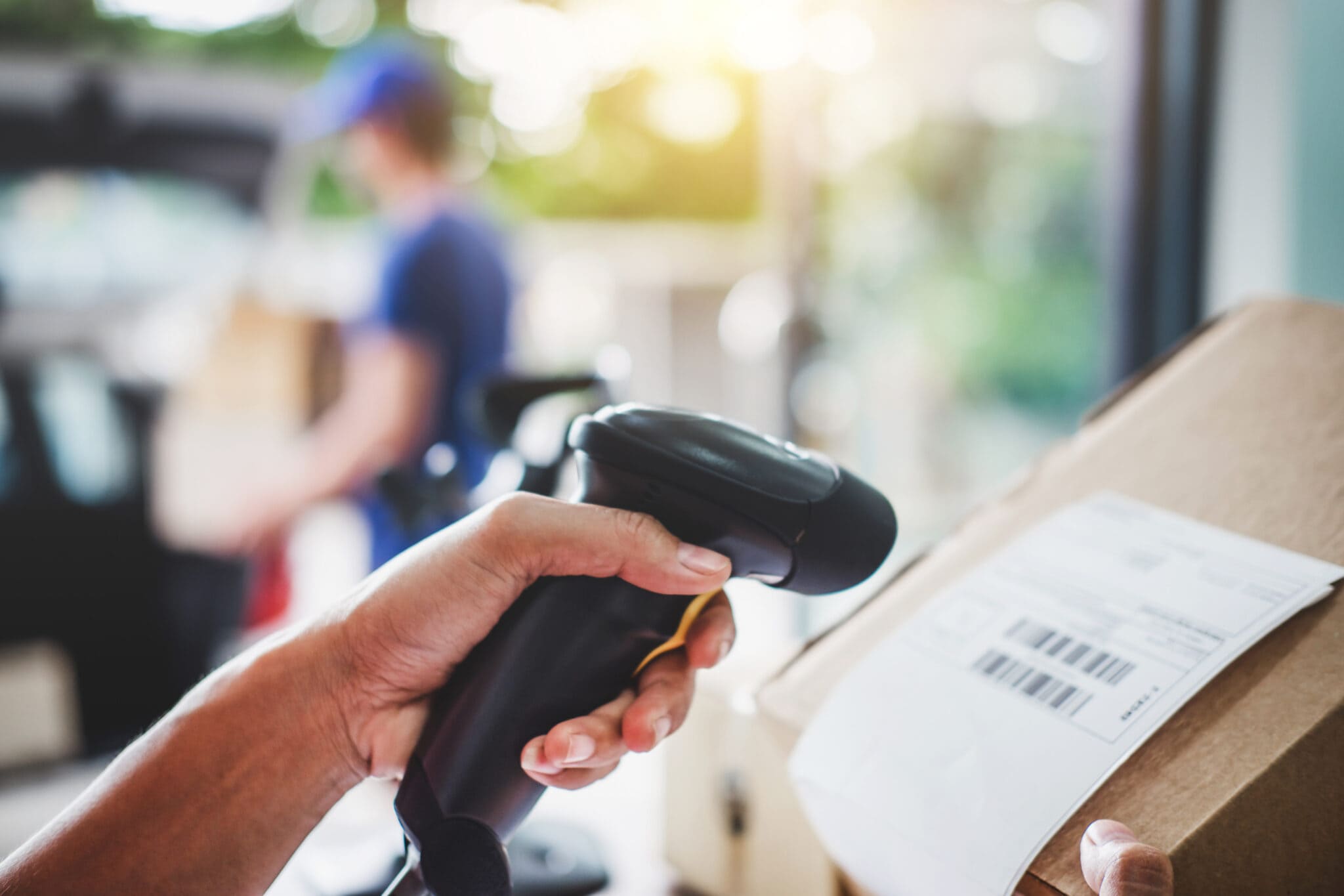 RFID vs. Barcode: Key Differences, Pros, Cons & Best Choice - Inbound ...