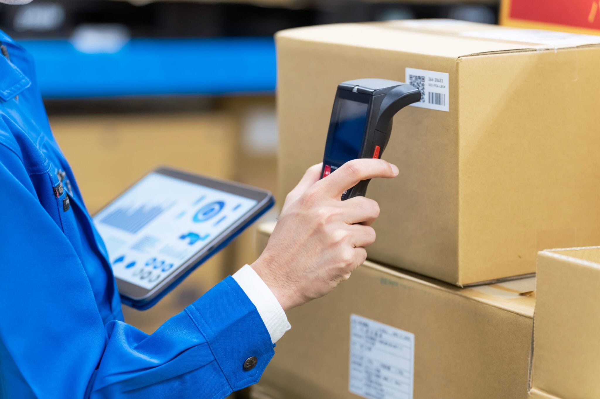 RFID vs. Barcode: Key Differences, Pros, Cons & Best Choice - Inbound ...