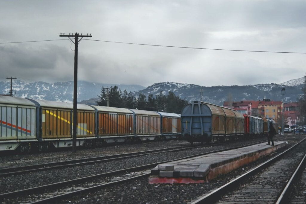 | Types of Freight Trains: Definition and Use of Modern Rail Cars