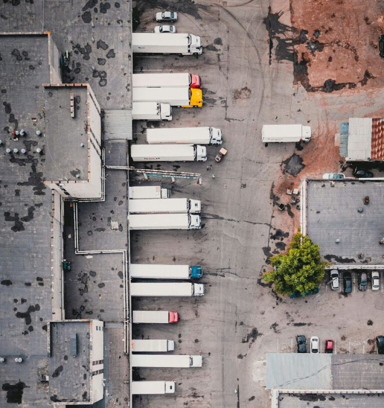 Distribution Channels in Logistics: Definition, Types, and Components ...